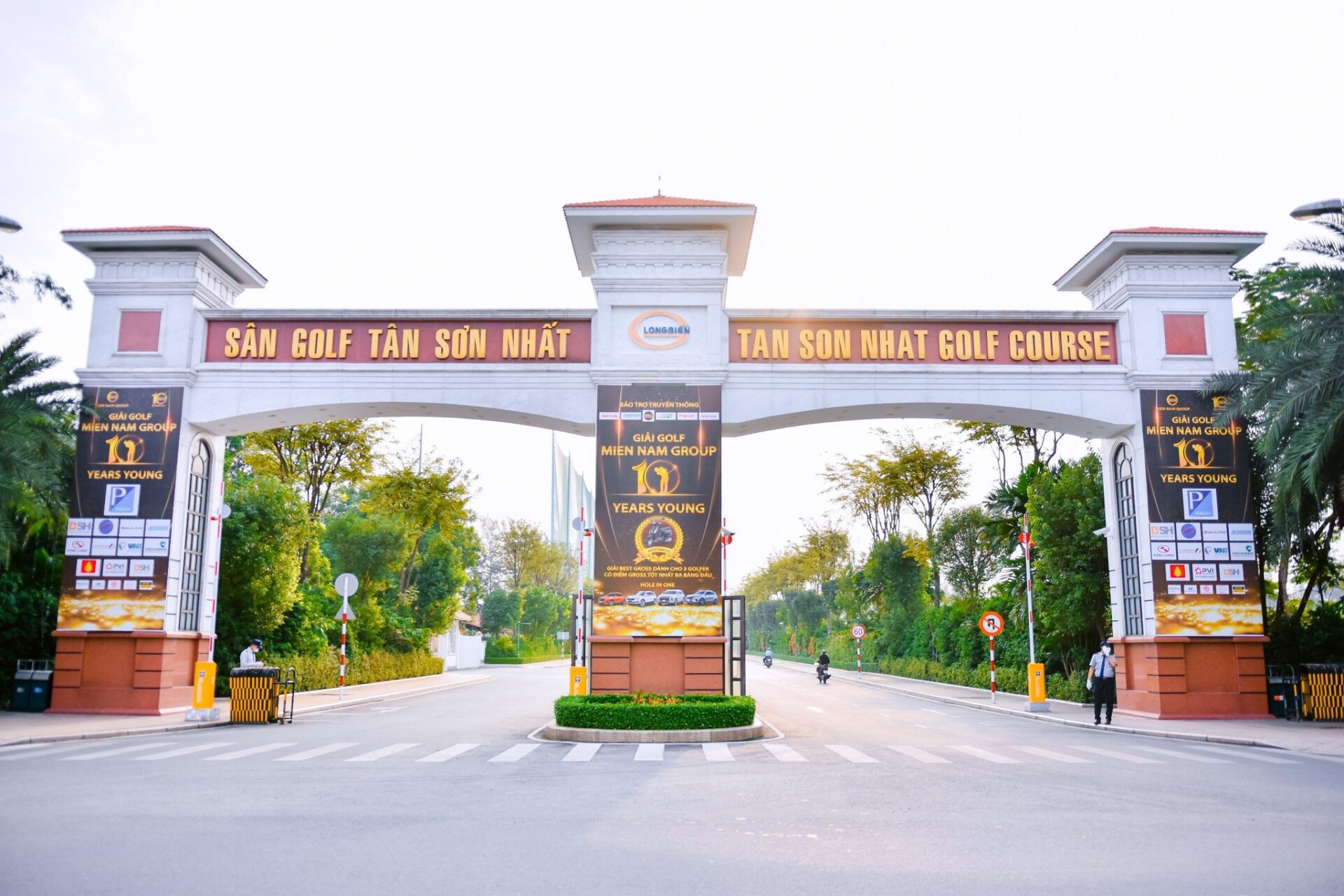 GIẢI GOLF "MIEN NAM GROUP 10 YEARS YOUNG" X PIAGGIO VIỆT NAM x MOTOR ...